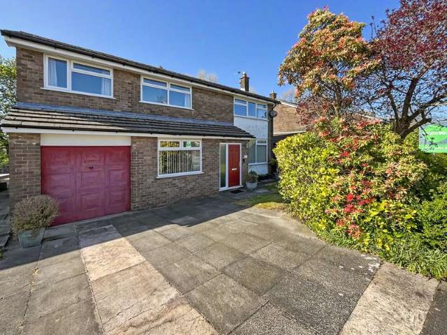 4 Bedroom Property