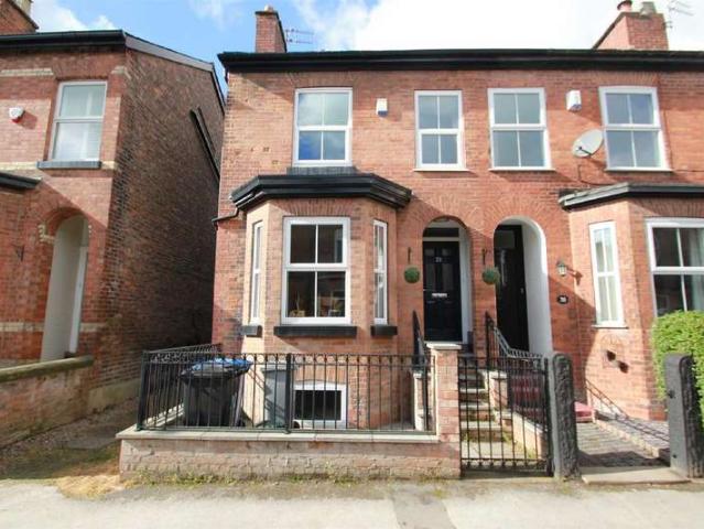 4 Bedroom Property