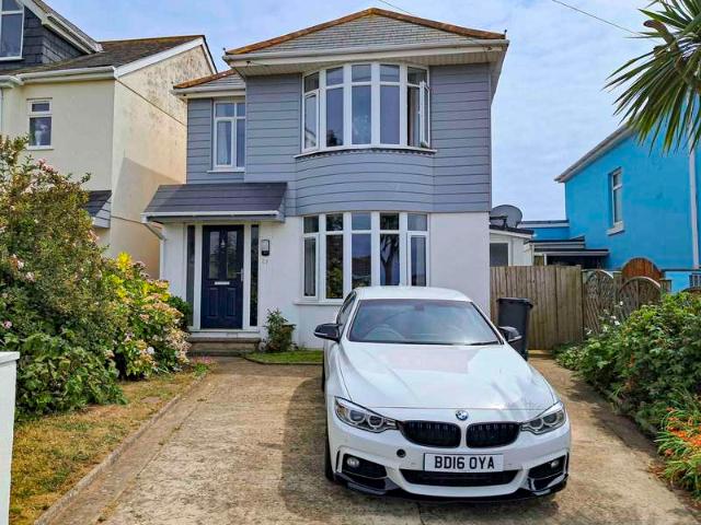4 Bedroom Property