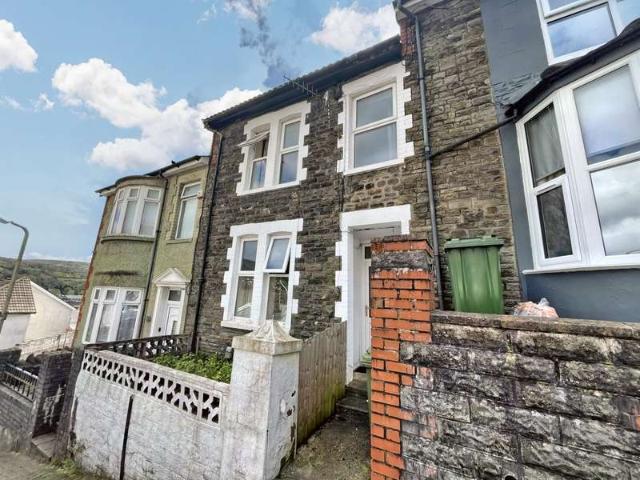 4 Bedroom Property