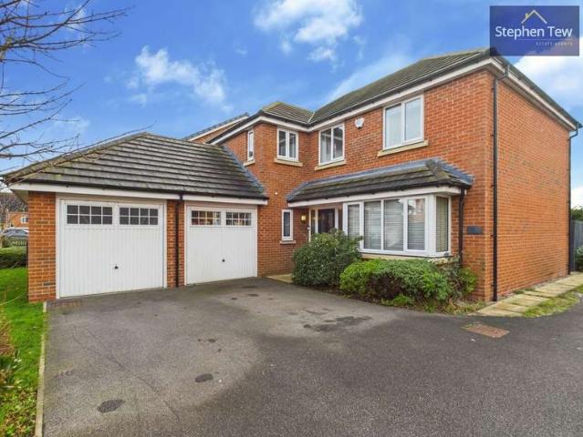 4 Bedroom Property