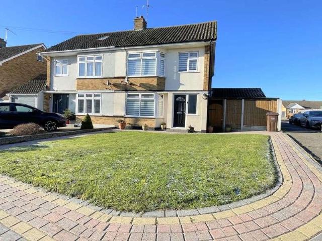 4 Bedroom Property