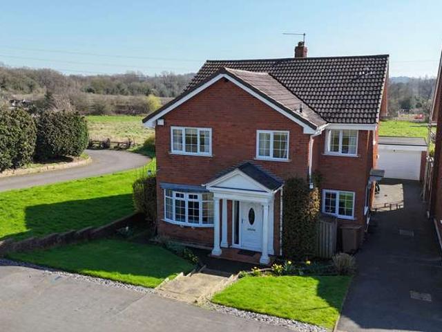 4 Bedroom Property