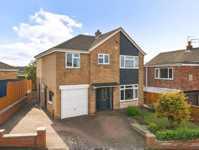 4 Bedroom Detached House