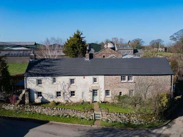 4 Bedroom Property