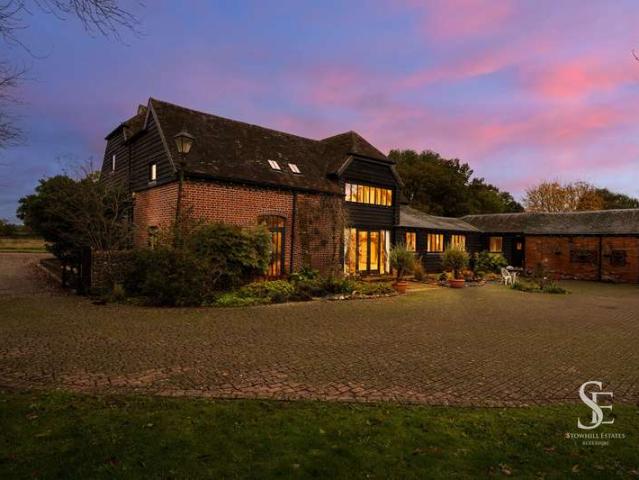 4 Bedroom Property
