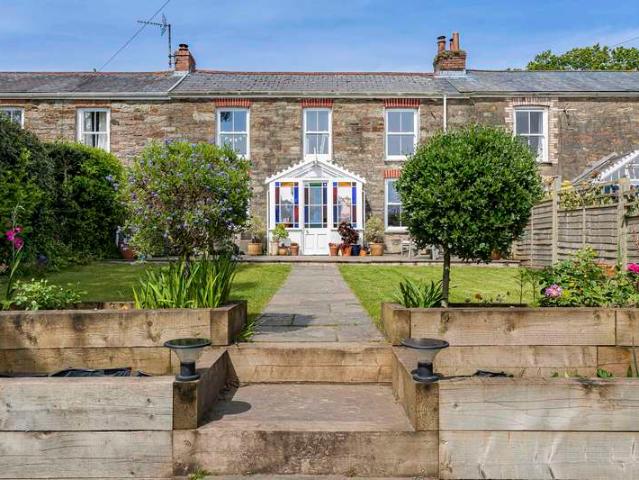 4 Bedroom Property