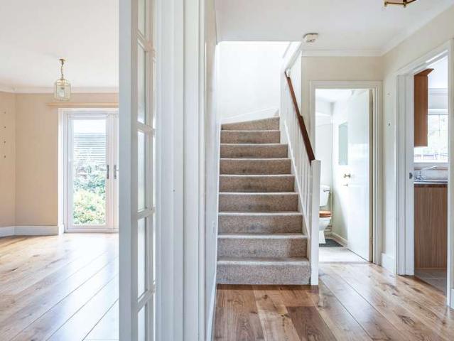 4 Bedroom Property