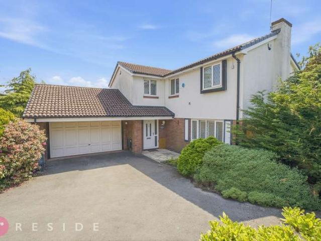4 Bedroom Property