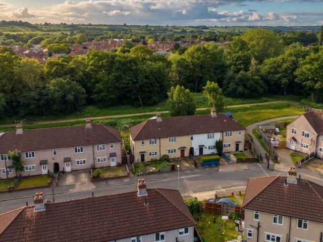 4 Bedroom Property