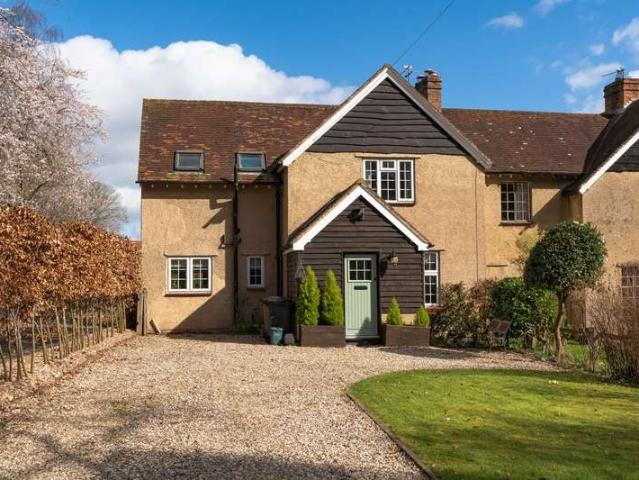 4 Bedroom Property