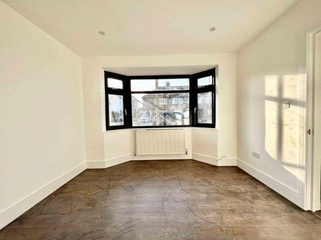 4 Bedroom Property