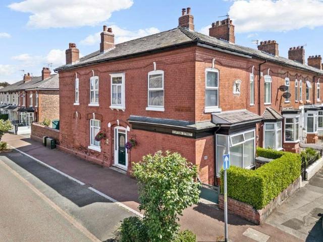 4 Bedroom Property