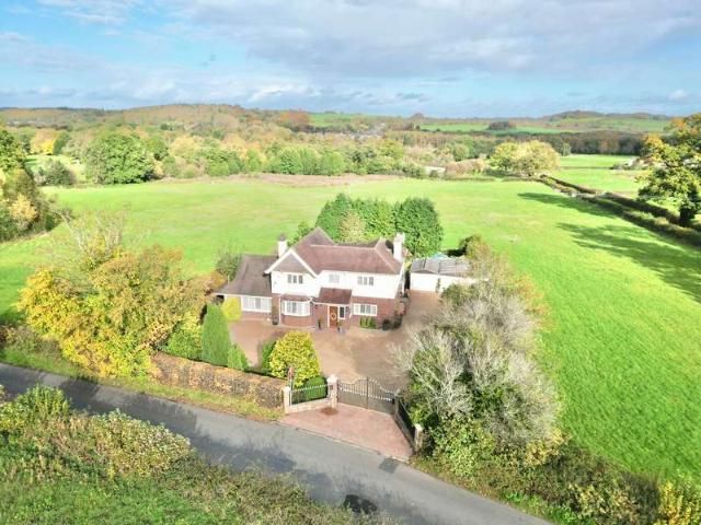 4 Bedroom Property