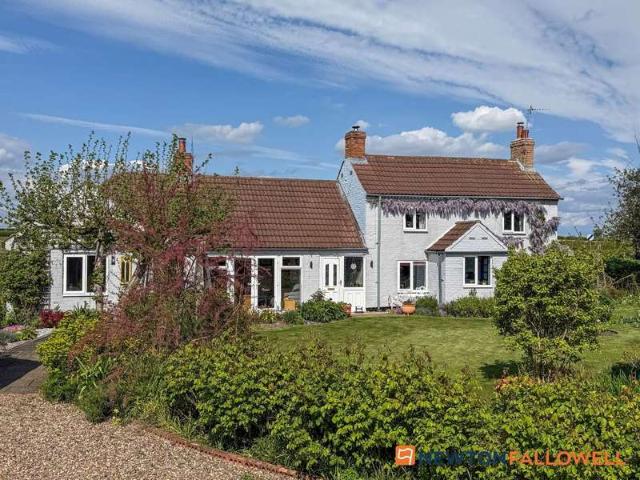 4 Bedroom Property