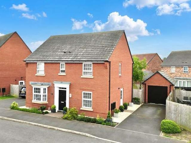 4 Bedroom Property