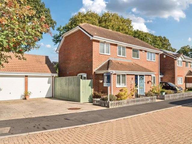 4 Bedroom Property