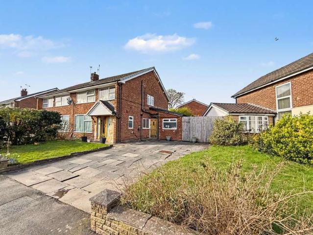 4 Bedroom Property