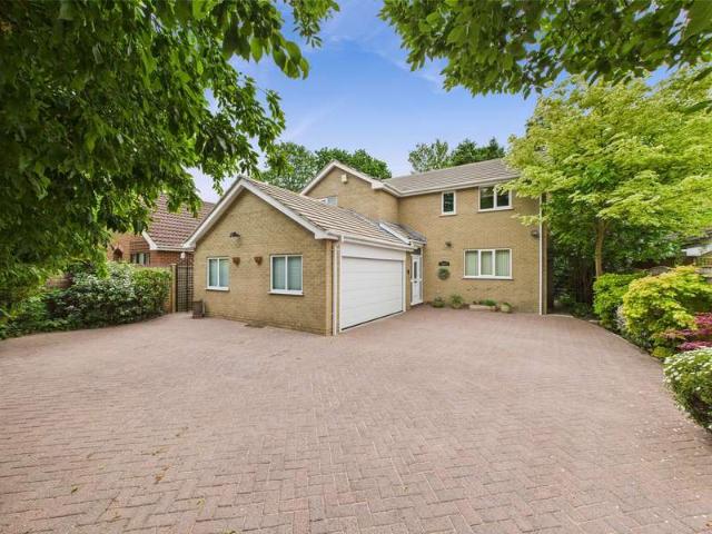 4 Bedroom Property