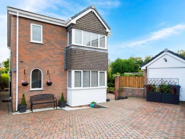 4 Bedroom Property