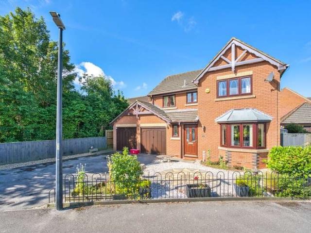 4 Bedroom Property