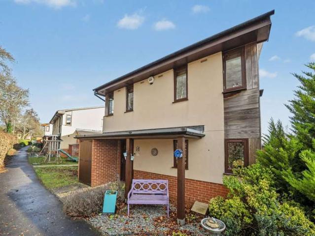 4 Bedroom Property