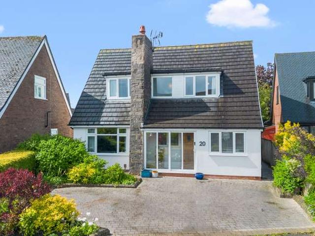 4 Bedroom Property