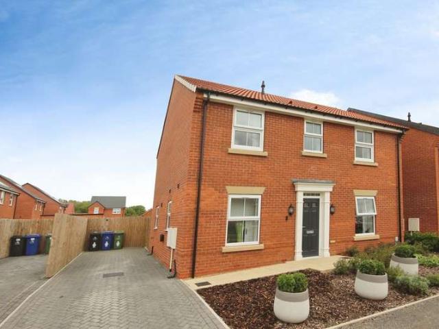 4 Bedroom Property