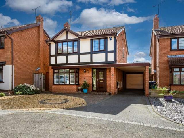 4 Bedroom Property