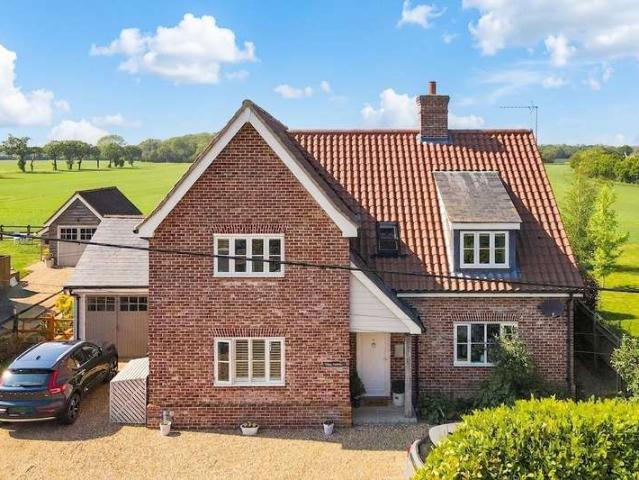 4 Bedroom Property