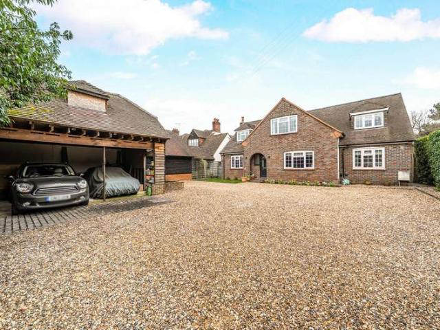 4 Bedroom Property