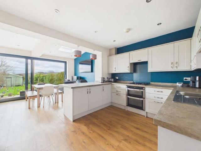 4 Bedroom Property