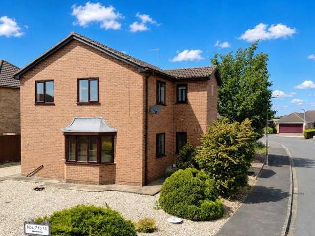 4 Bedroom Property