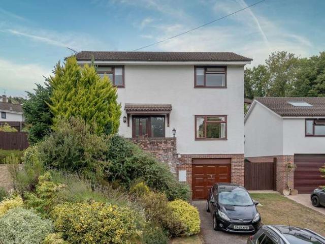 4 Bedroom Property