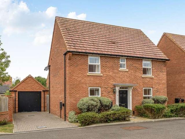 4 Bedroom Property
