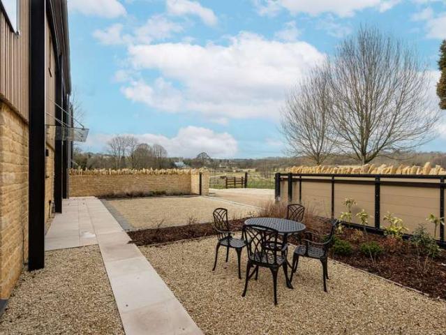 4 Bedroom Property