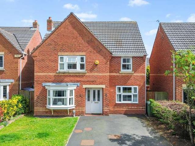 4 Bedroom Property