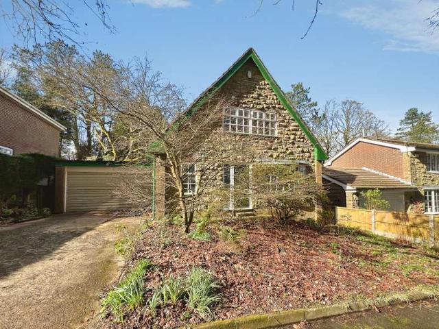 4 Bedroom Property