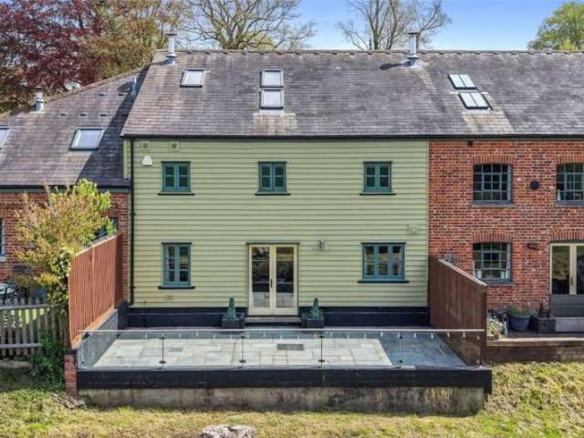 4 Bedroom Property