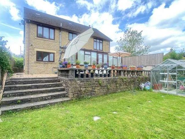 4 Bedroom Property