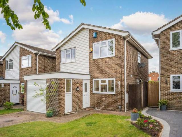 4 Bedroom Property