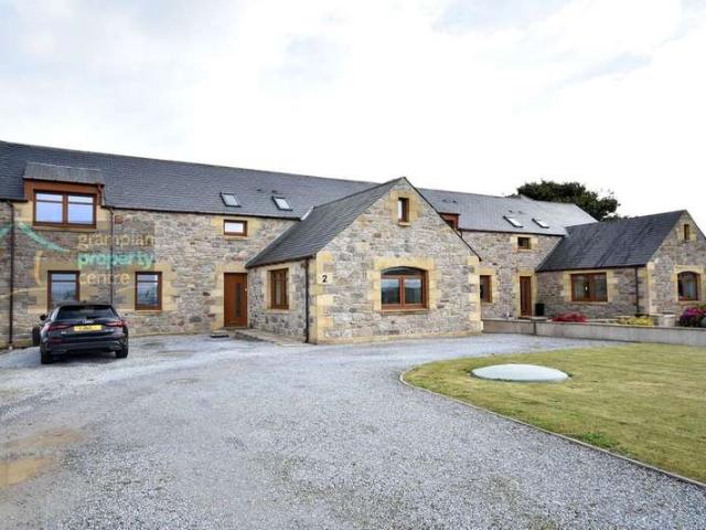 4 Bedroom Terraced House