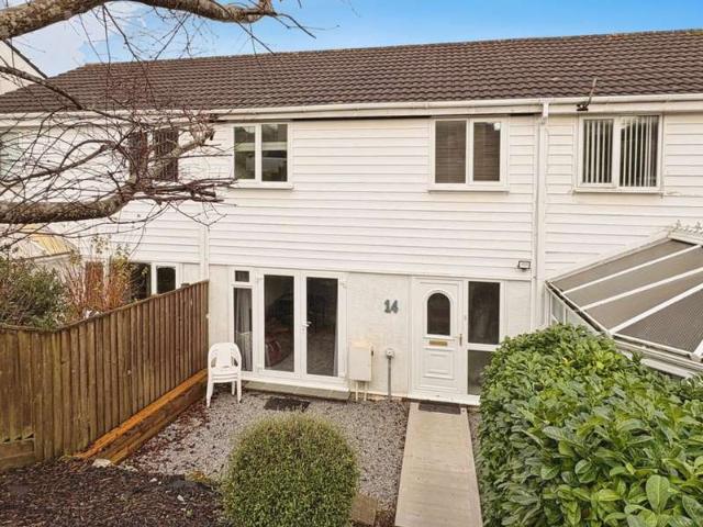4 Bedroom Property