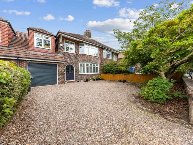 4 Bedroom Property