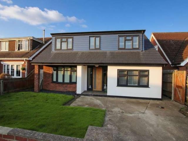 4 Bedroom Property