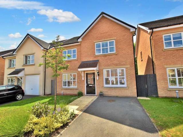 4 Bedroom Property