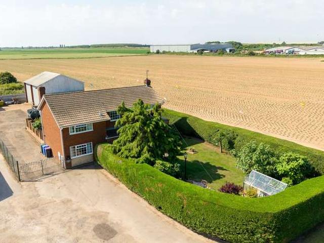 4 Bedroom Property