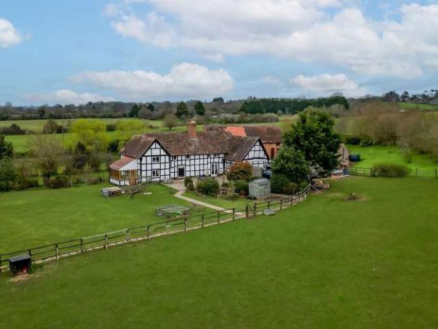 4 Bedroom Property