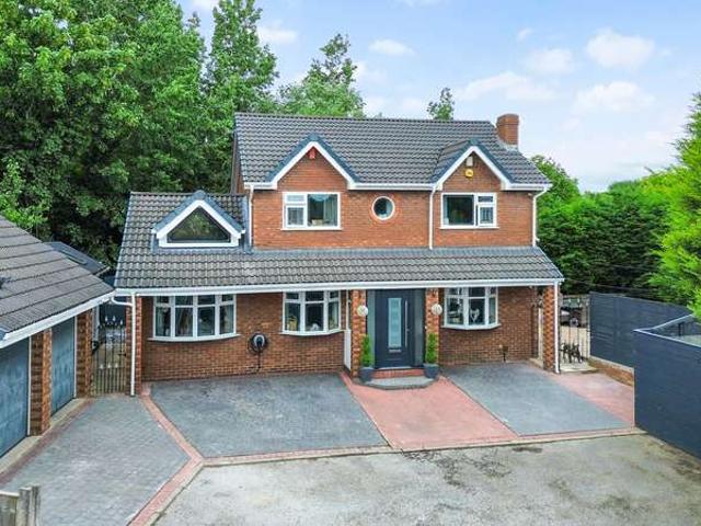 4 Bedroom Property