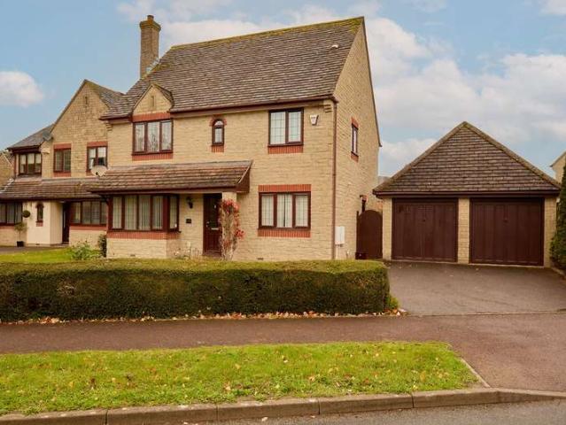 4 Bedroom Property